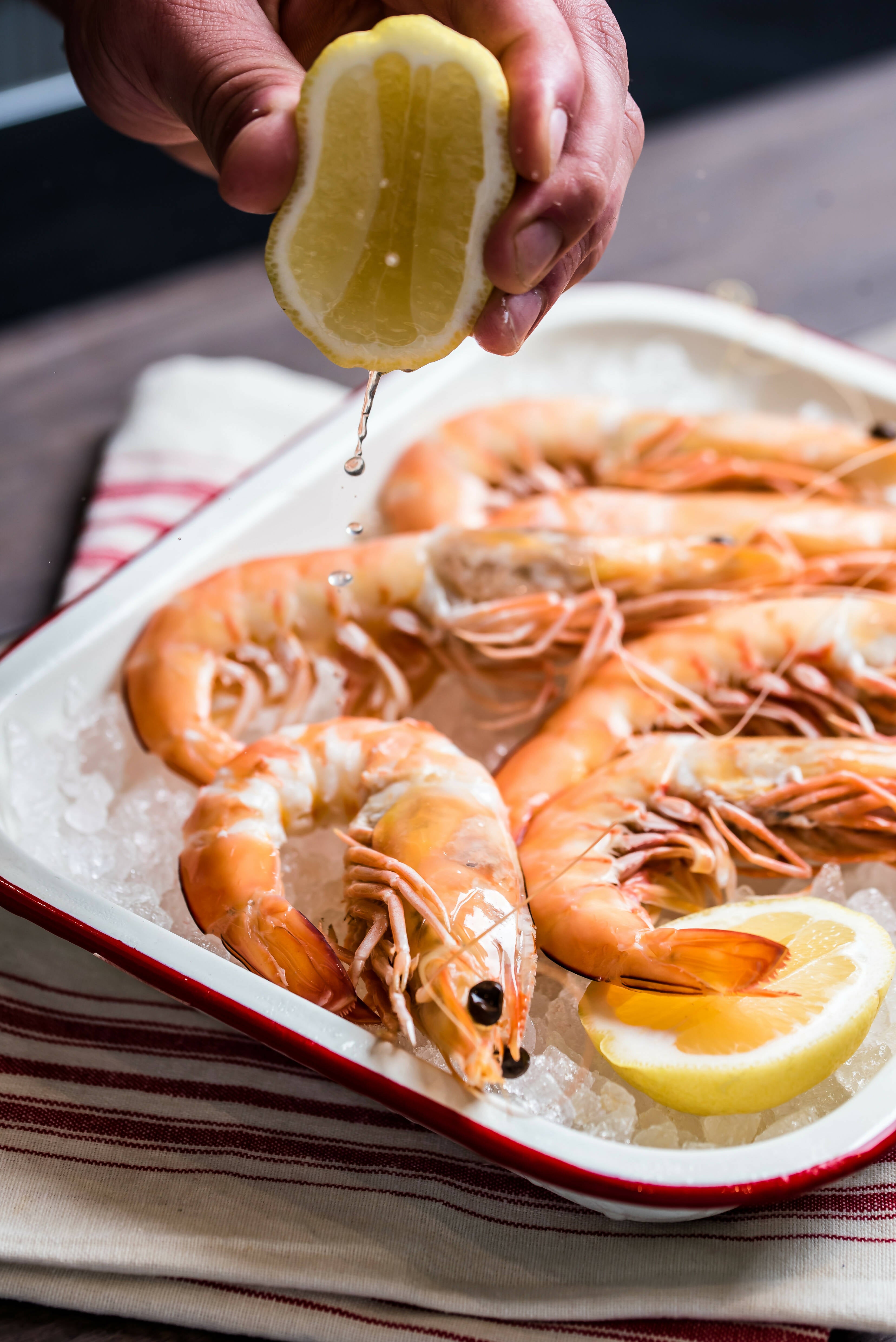 Cooked SA King Prawns - 10/15 - LARGE (1kg)
